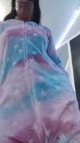 My pajama and my lemons | Scrolller