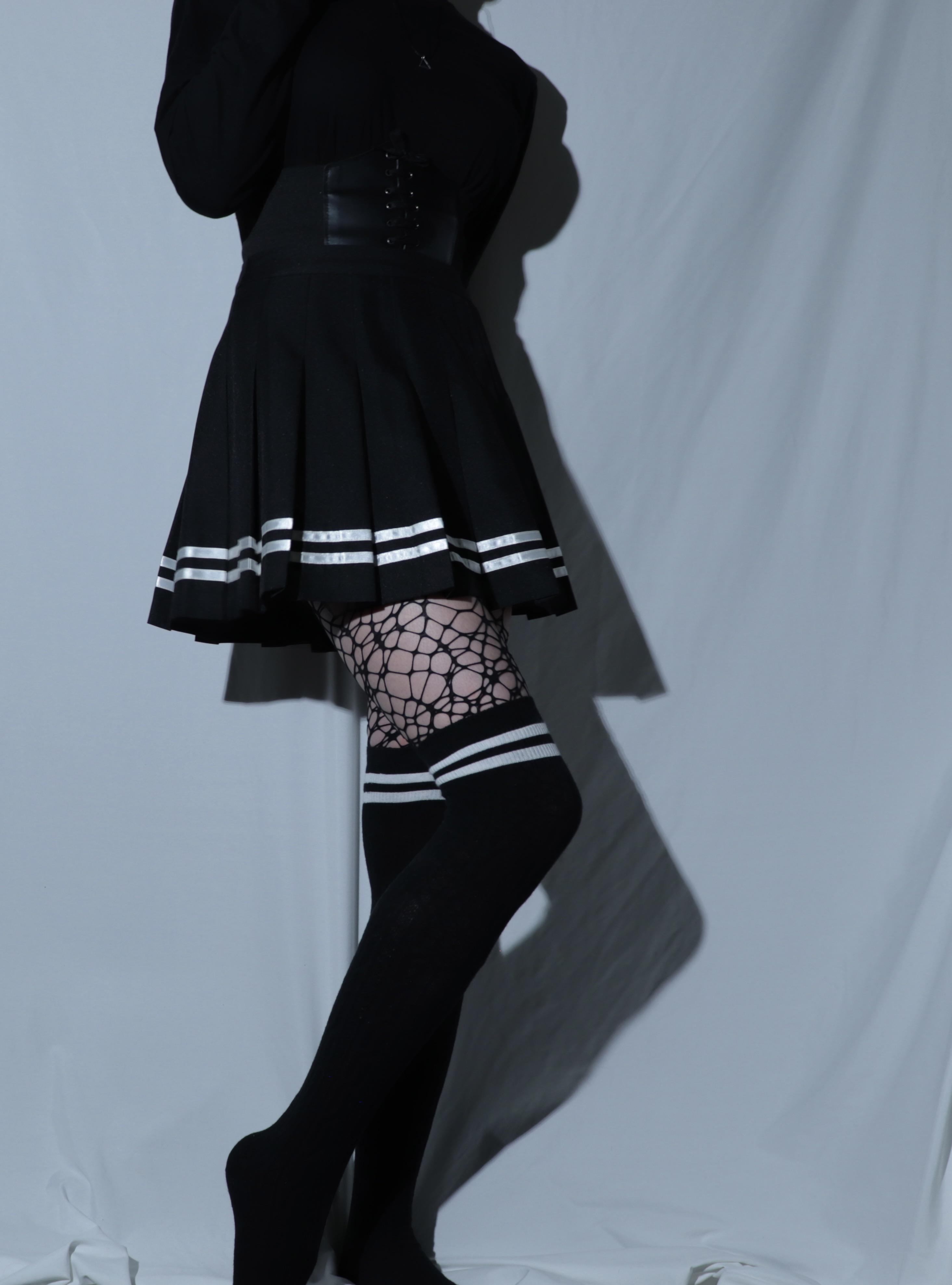 My Shadow Has Boobs Lol Scrolller