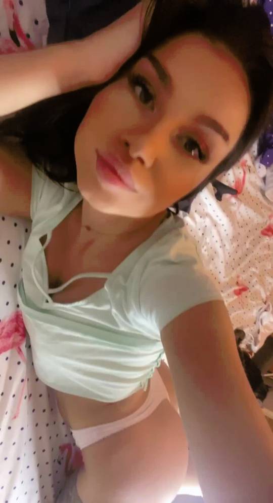 Nerdy look is so hot | Scrolller