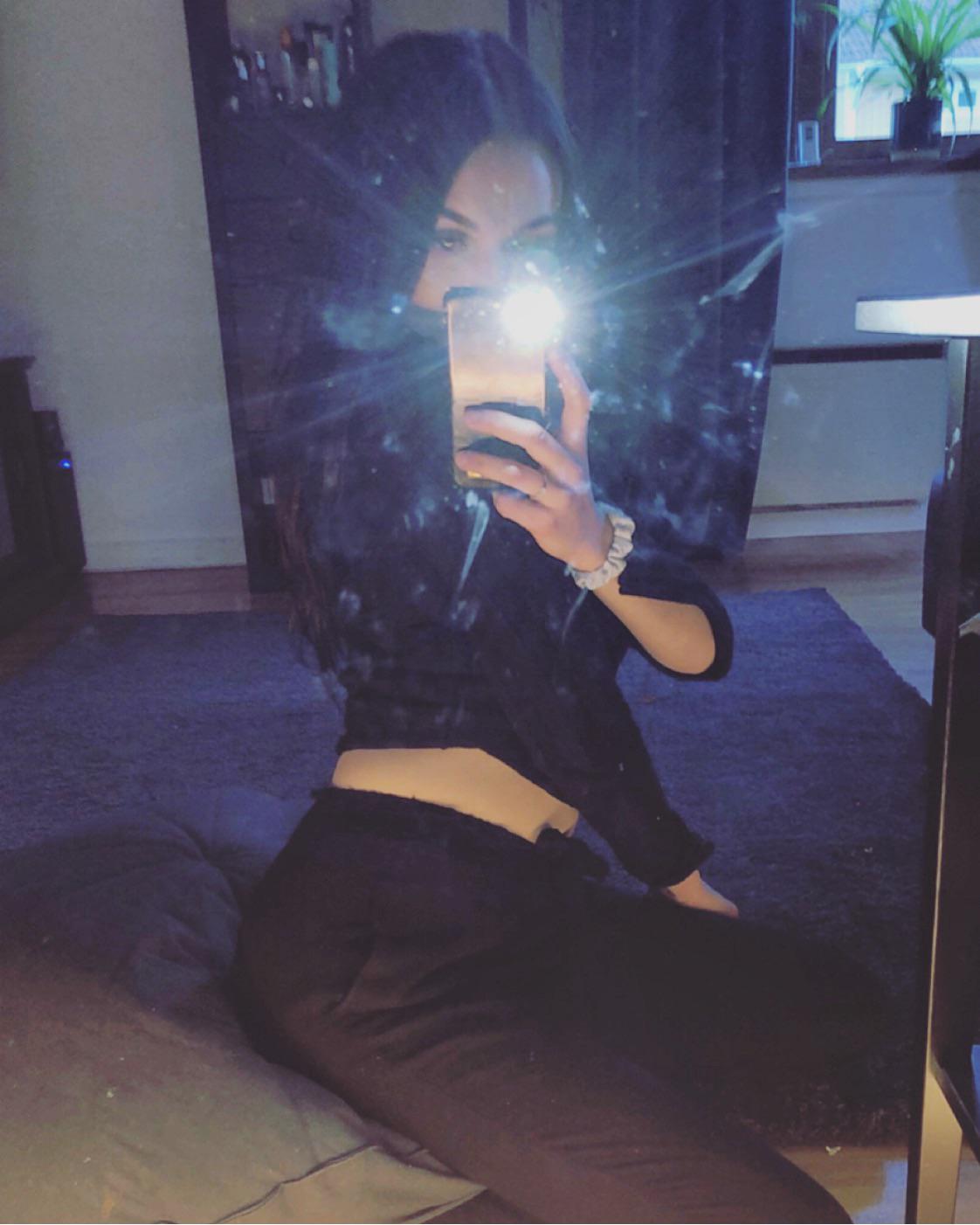 New to this shit | Scrolller