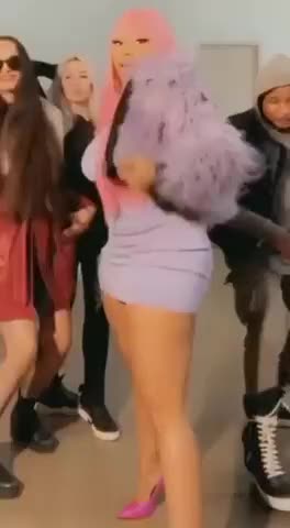 Nicki Booty | Scrolller