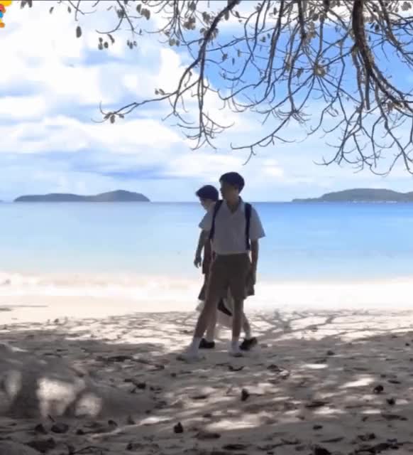 Normal around the house attire 😇 | Scrolller