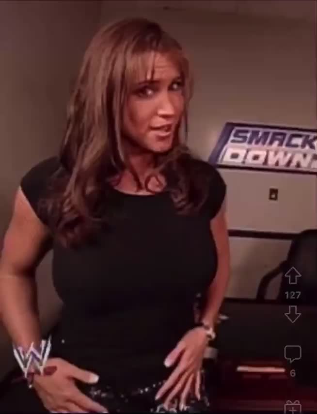 Nothing but a piece of famous shit. | Scrolller