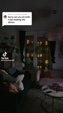 Nothing happening here | Scrolller