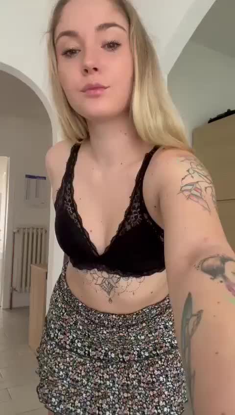 Discover more like Stripgirls: Off the clothes! and Related Content | Scrolller