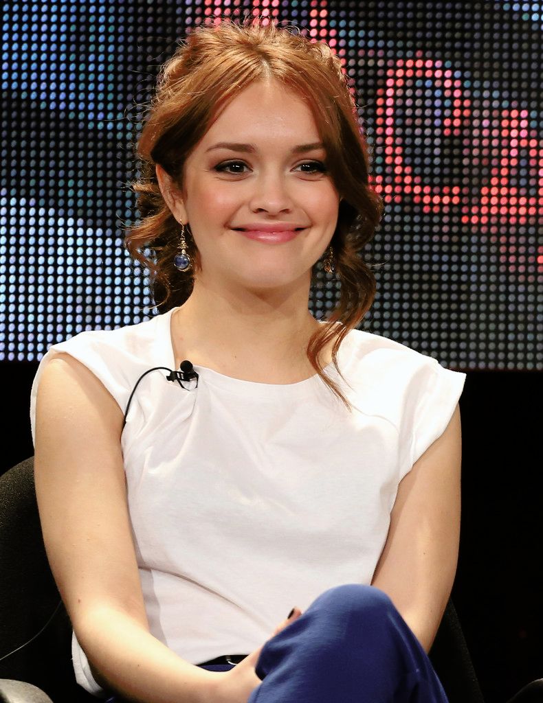 Olivia Cooke | Scrolller