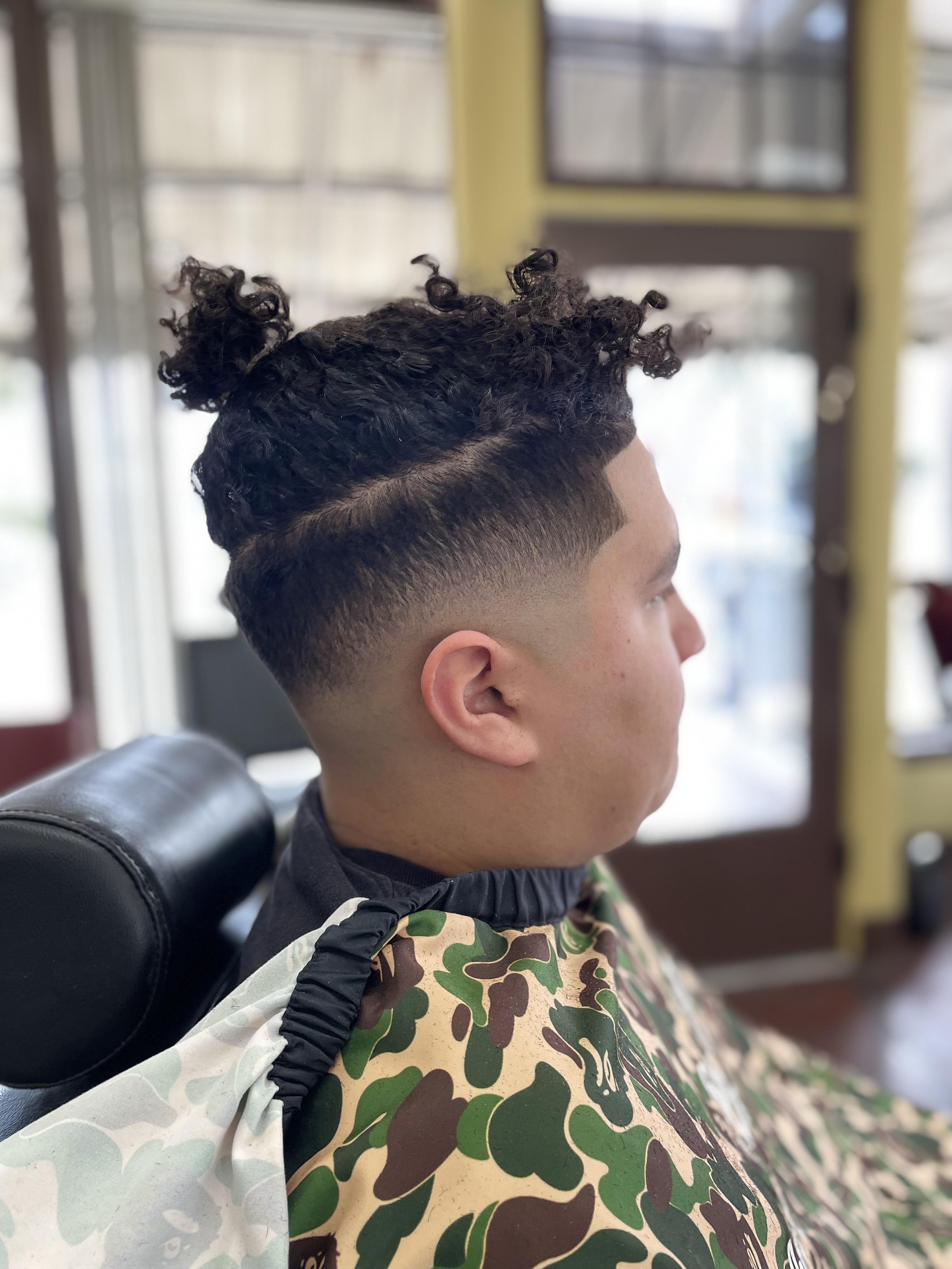 Organic Mid skin fade with line up. Lol | Scrolller