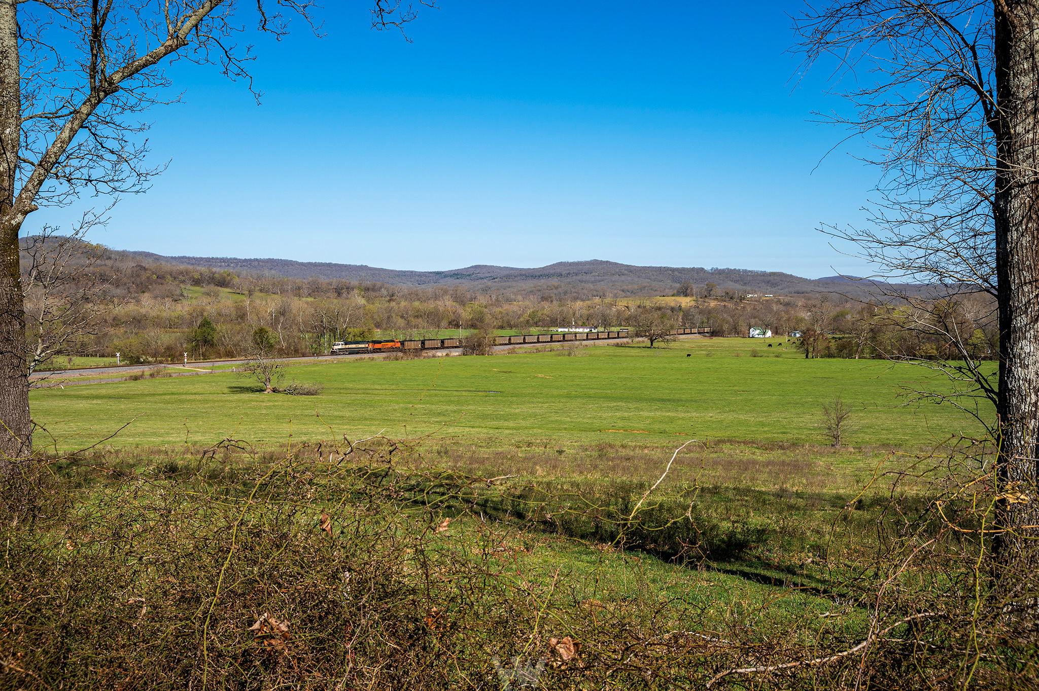 Pasture and a train in Bunch, OK [OC] | Scrolller