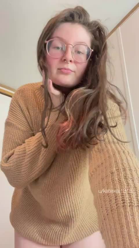 Perky & puffy! | Scrolller