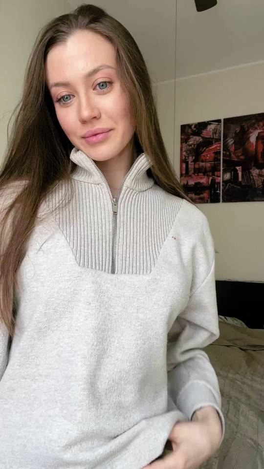 Petite but I can handle a big cock | Scrolller