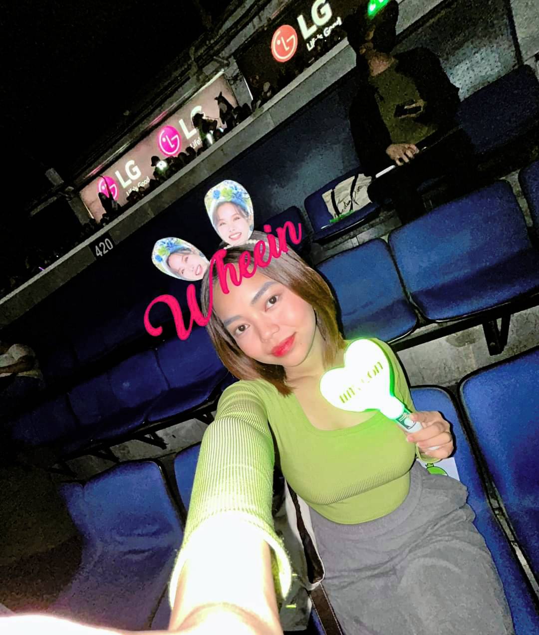 petite but she busty af | Scrolller