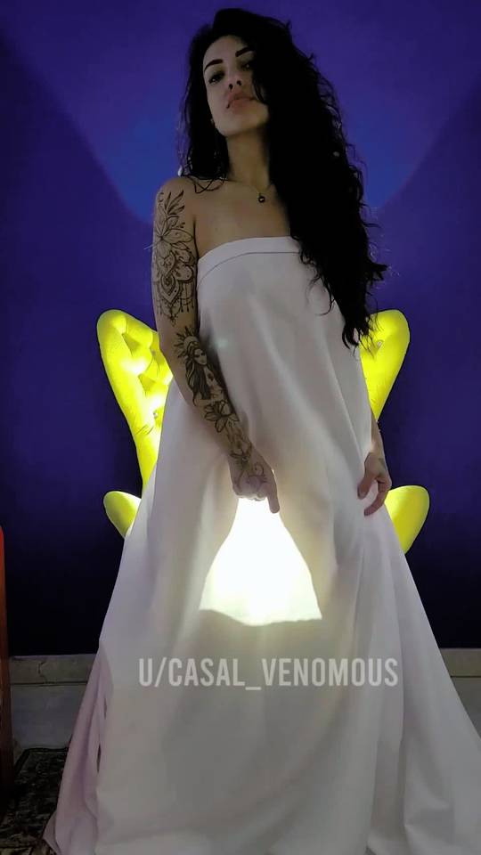 Playing with lights, tranparency and no panties | Scrolller