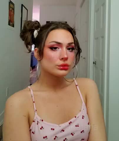 Please drop your cum in here! | Scrolller