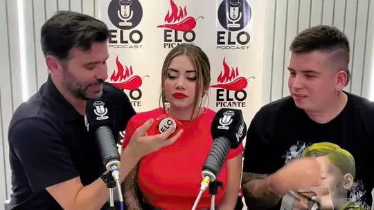 Podcast with a pornstar gone right! | Scrolller