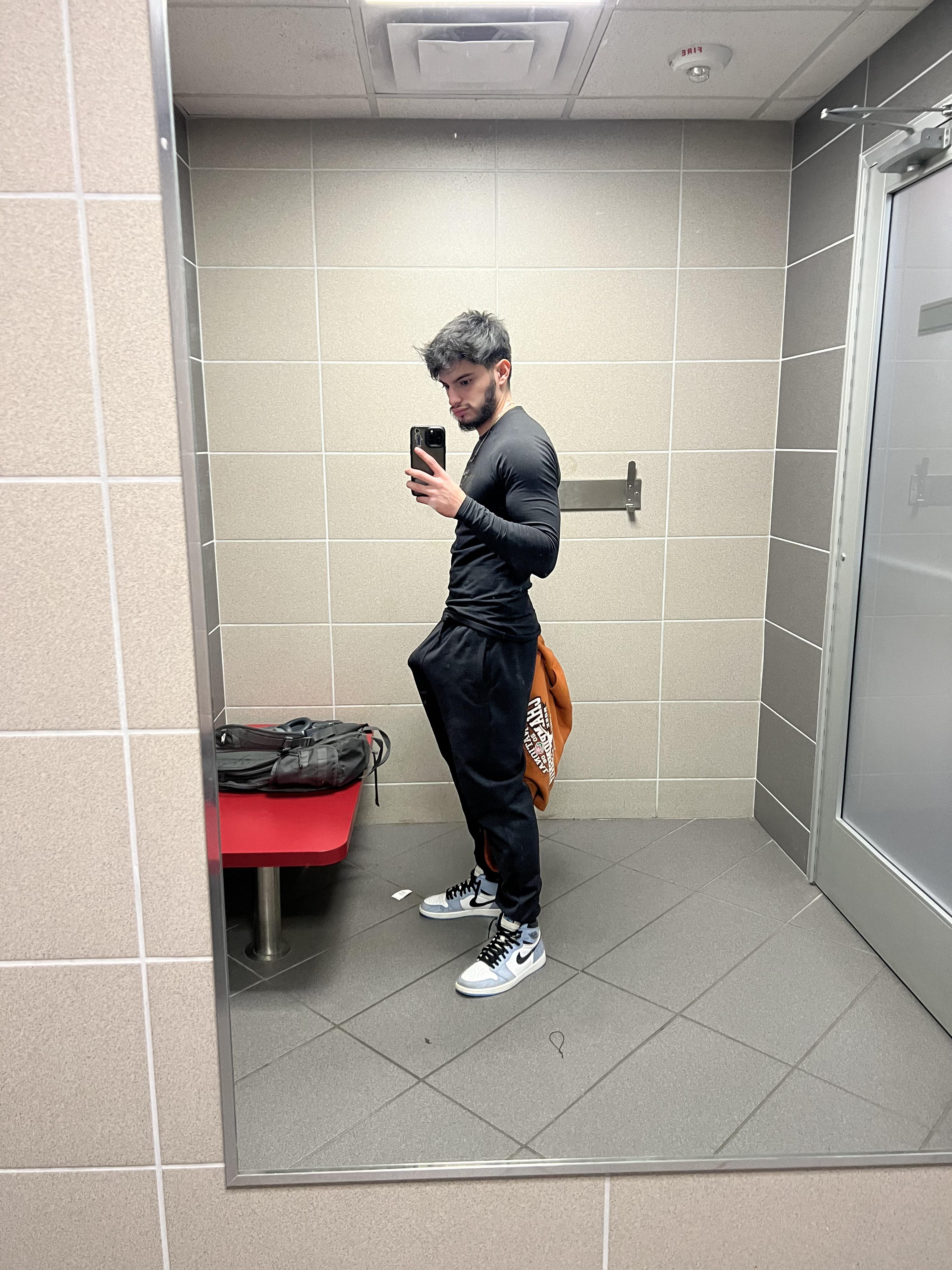 Portable tent | Scrolller