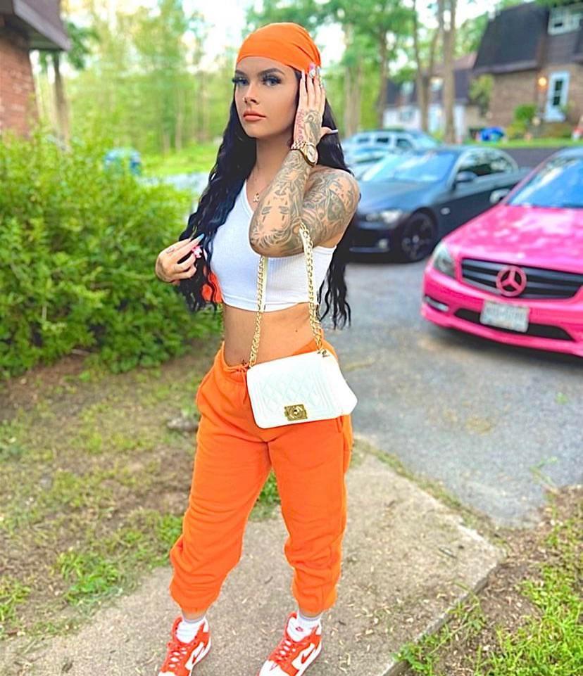 Pretty ass ghetto Hoe 😍🫶🏾 | Scrolller