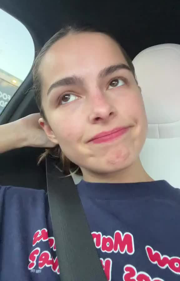 Pretty in the car | Scrolller