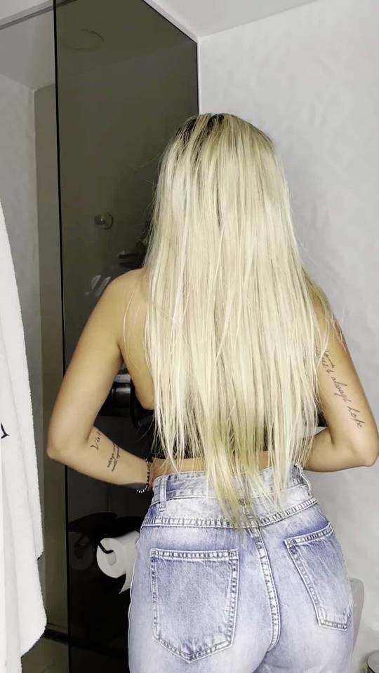 Pull back those thongs and come on | Scrolller