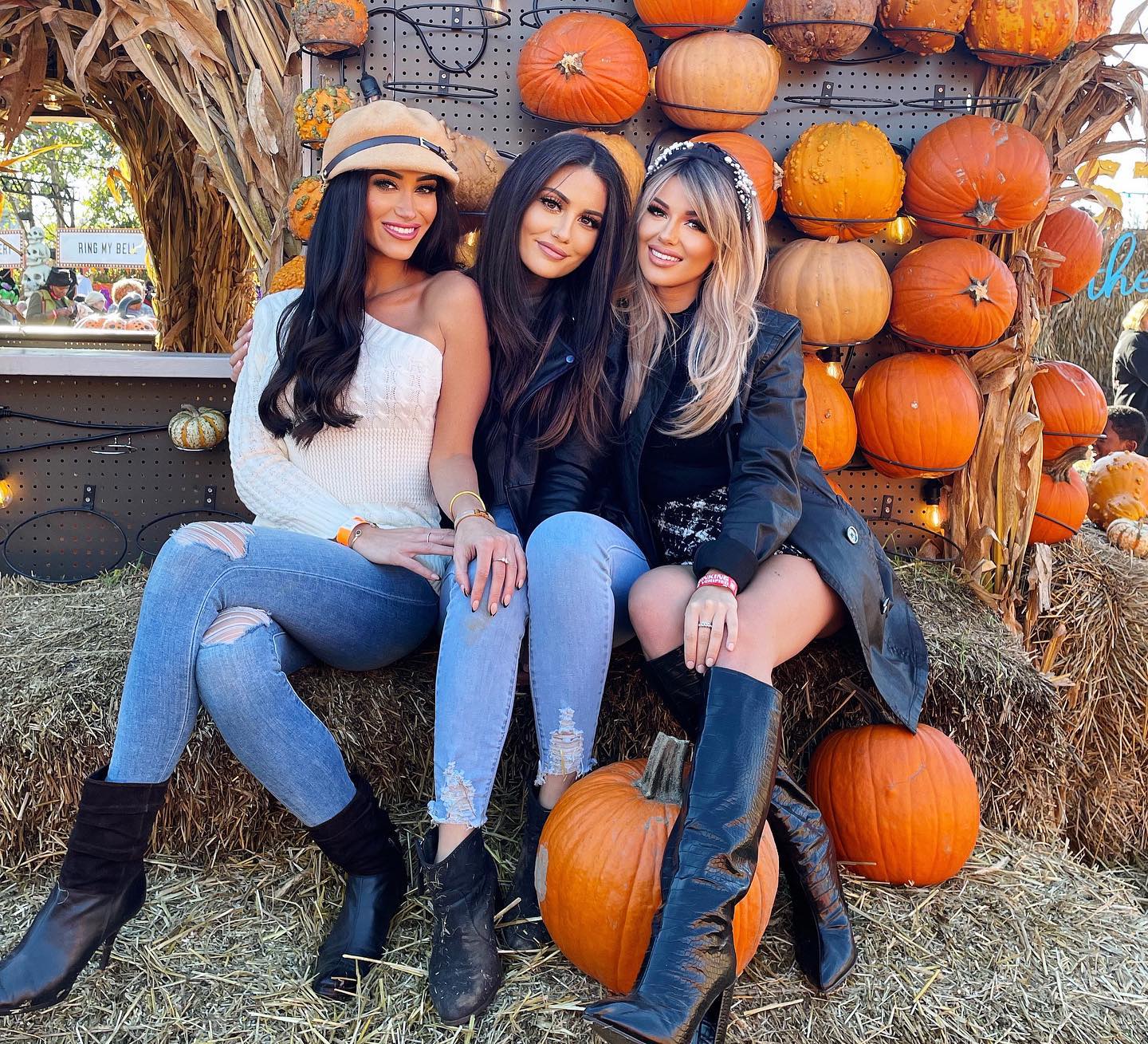 pumpkin huntin' | Scrolller