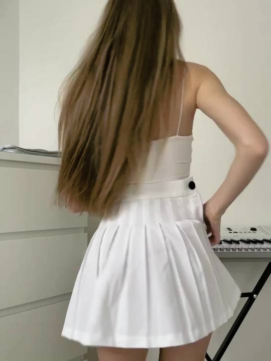 Push up if I can jump on your dick | Scrolller