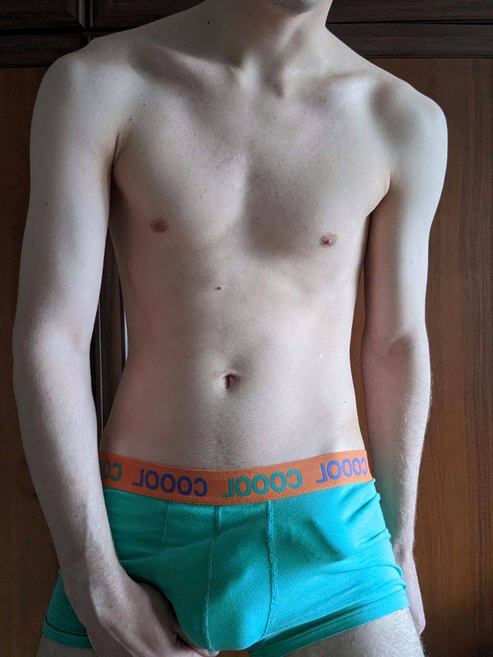 Put your face here | Scrolller