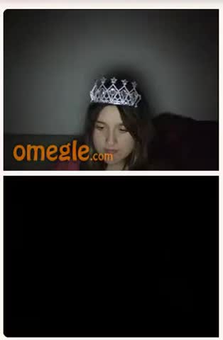 queens laughing :3 | Scrolller