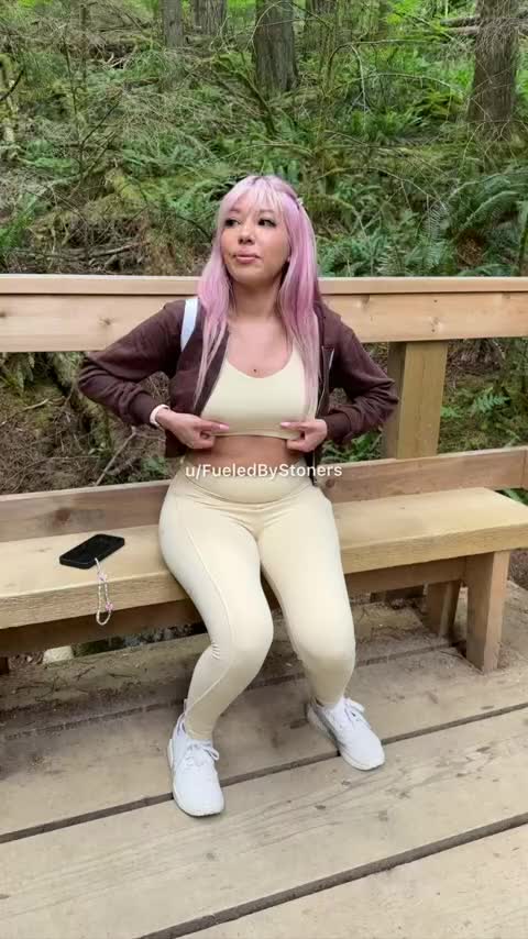 Quick flash, trail was super busy [GIF] | Scrolller