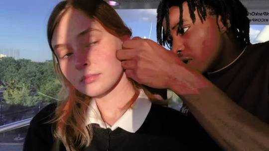 Quick Peck | Scrolller