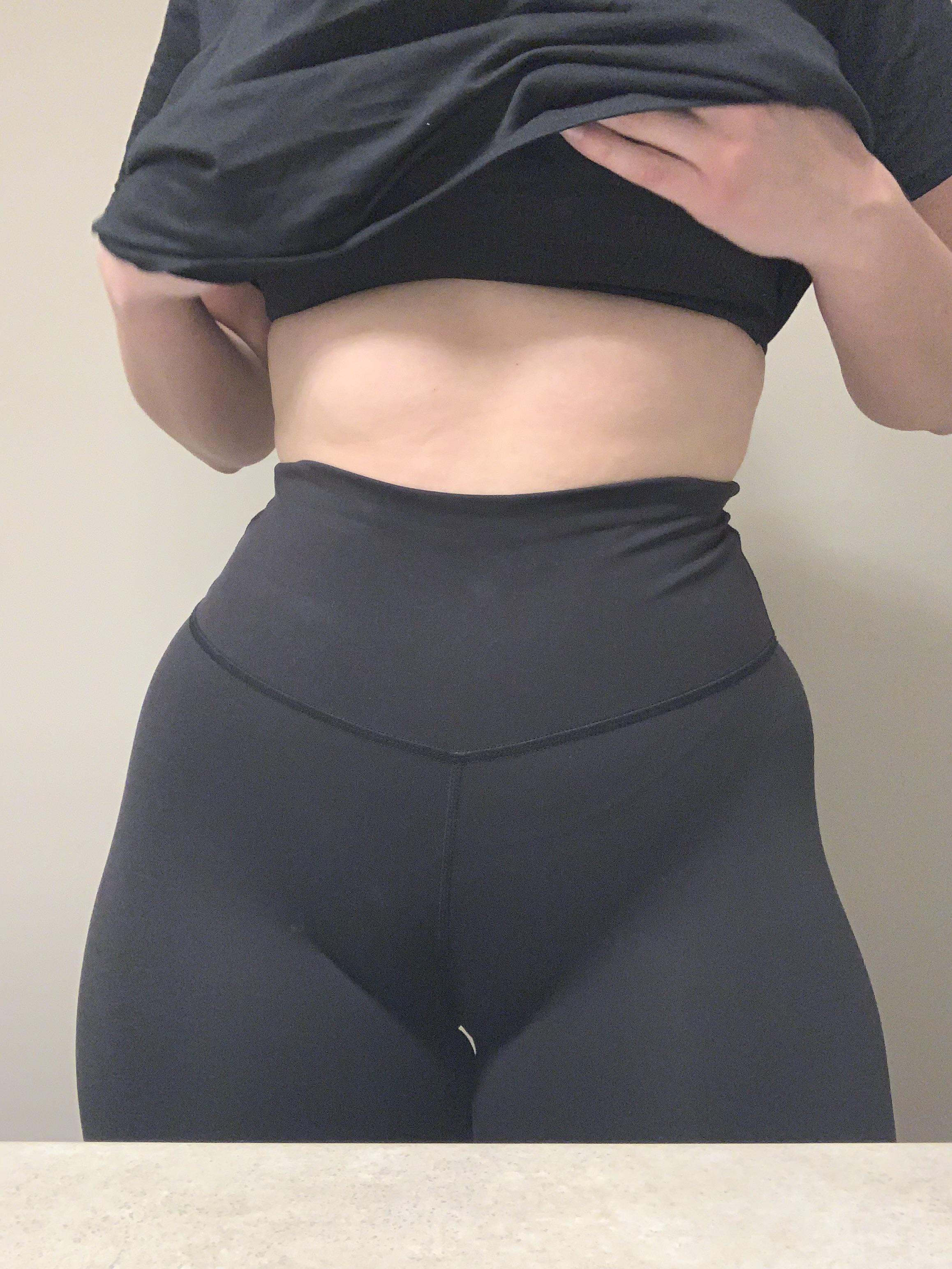 Quick toe before I left 😘 | Scrolller