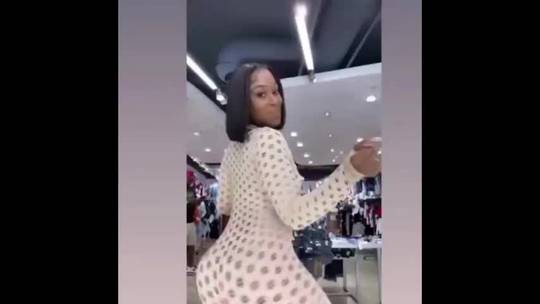 Quick twerking mashup | Scrolller