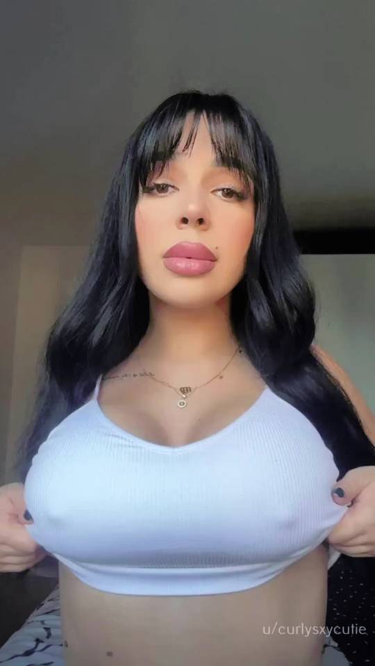 Rate my boobs from 1-10 | Scrolller