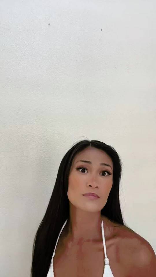 React if you'd taste my 23 yo body 👅 | Scrolller