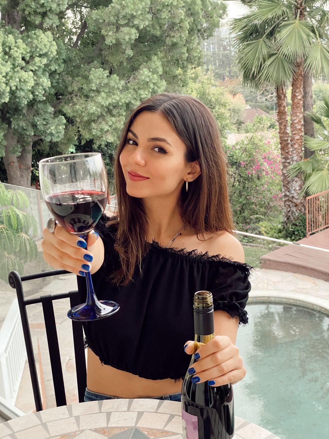 Ready for wine | Scrolller