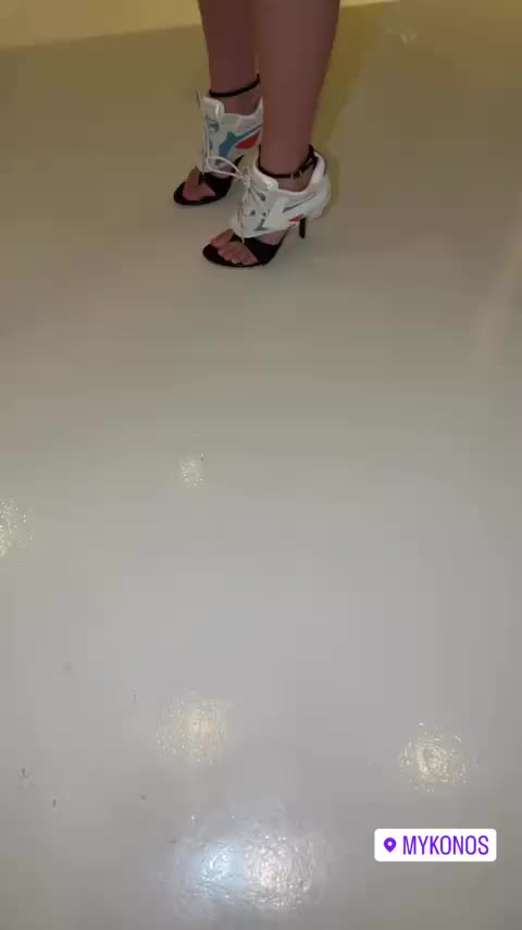 Ready to make everyone rock solid | Scrolller