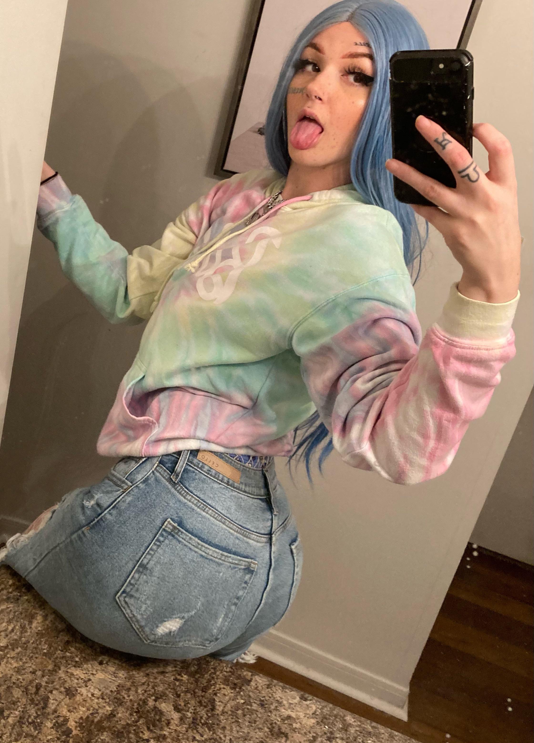 real cute | Scrolller