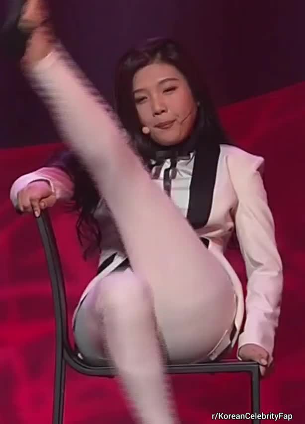 RedVelvet Joy | Scrolller