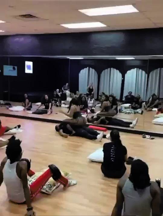 Riding Class | Scrolller