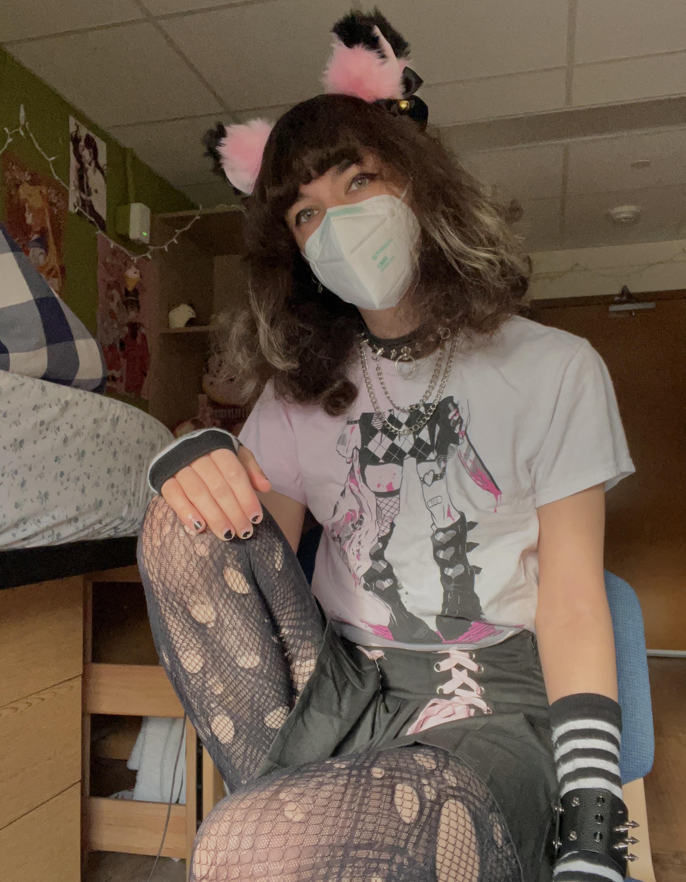 Ripped up some tights | Scrolller