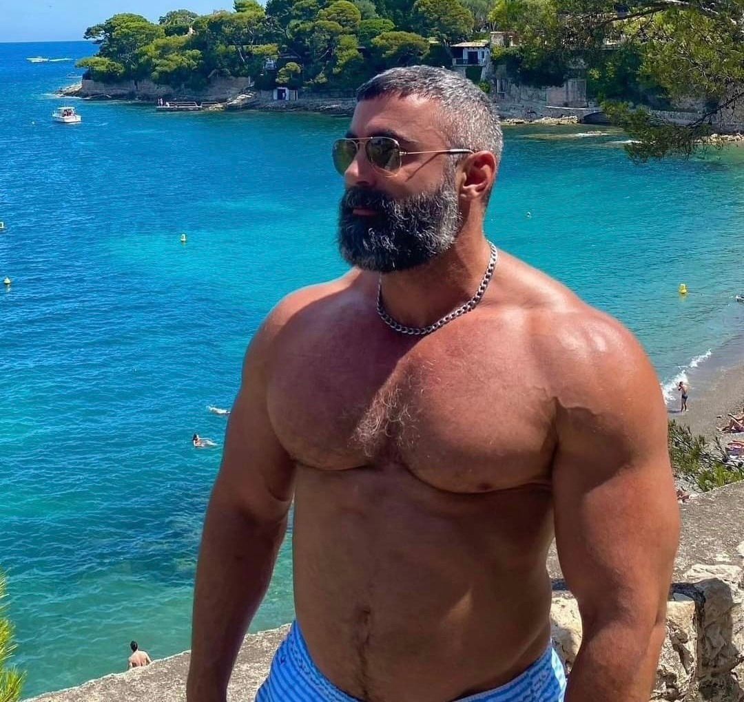 seaside beef | Scrolller