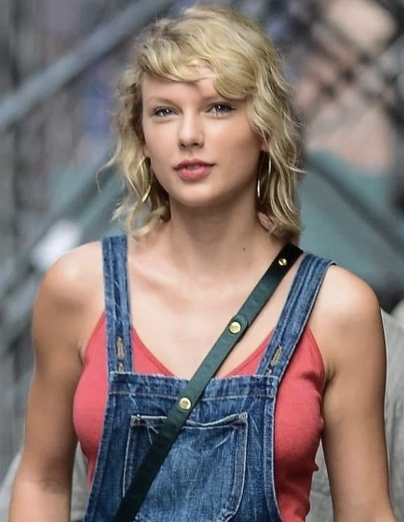 She is EVERYTHING | Scrolller