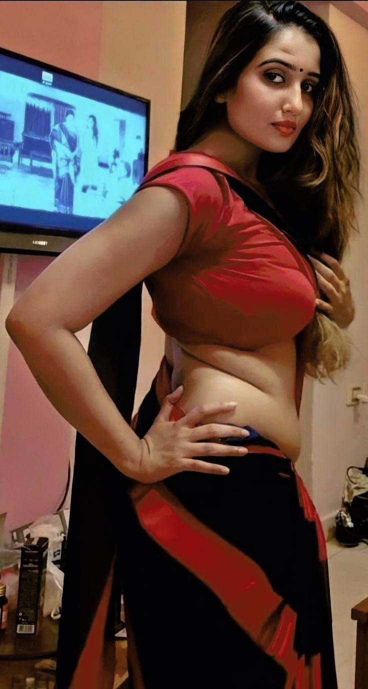 She’s definitely a bombshell | Scrolller