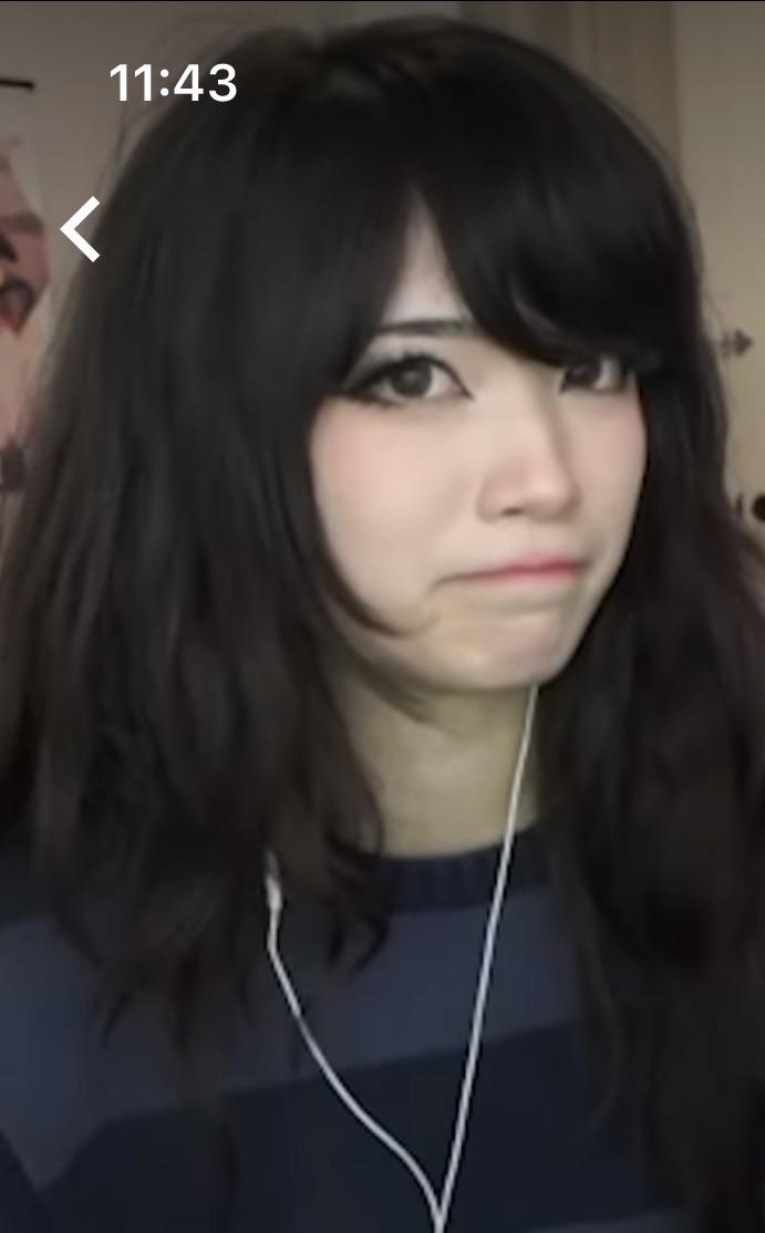 She’s so cute in this pic | Scrolller