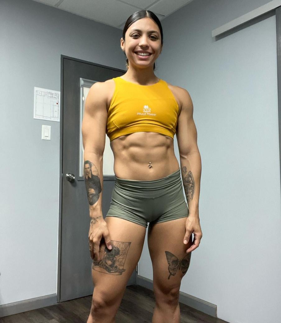 She so fine | Scrolller