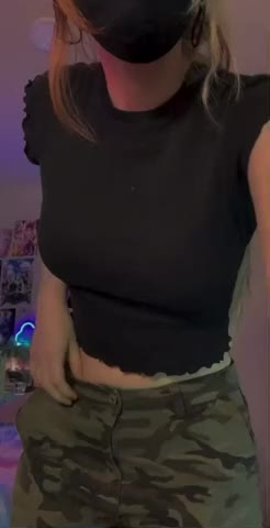 She's got moves!!! | Scrolller