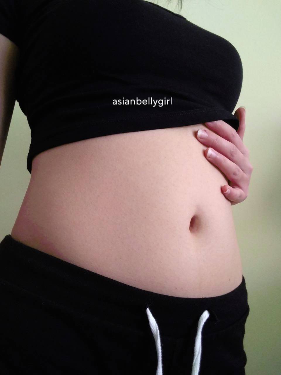 should i get a navel piercing? | Scrolller