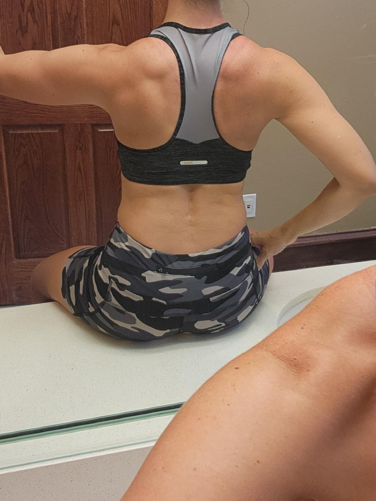 Shoulder rubs welcome. | Scrolller