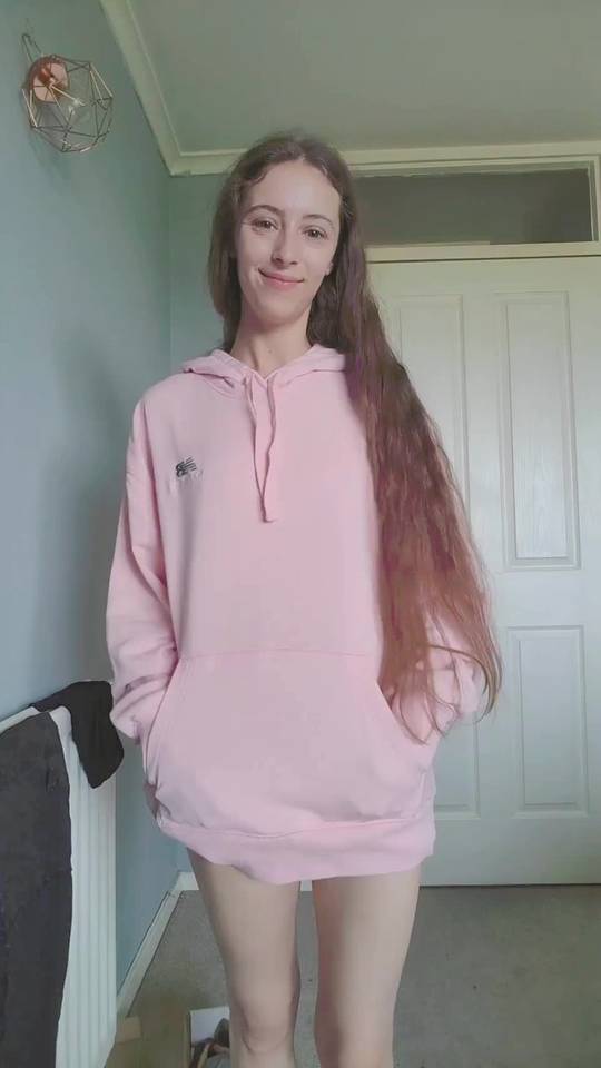 Showing off cute fullbacks! | Scrolller