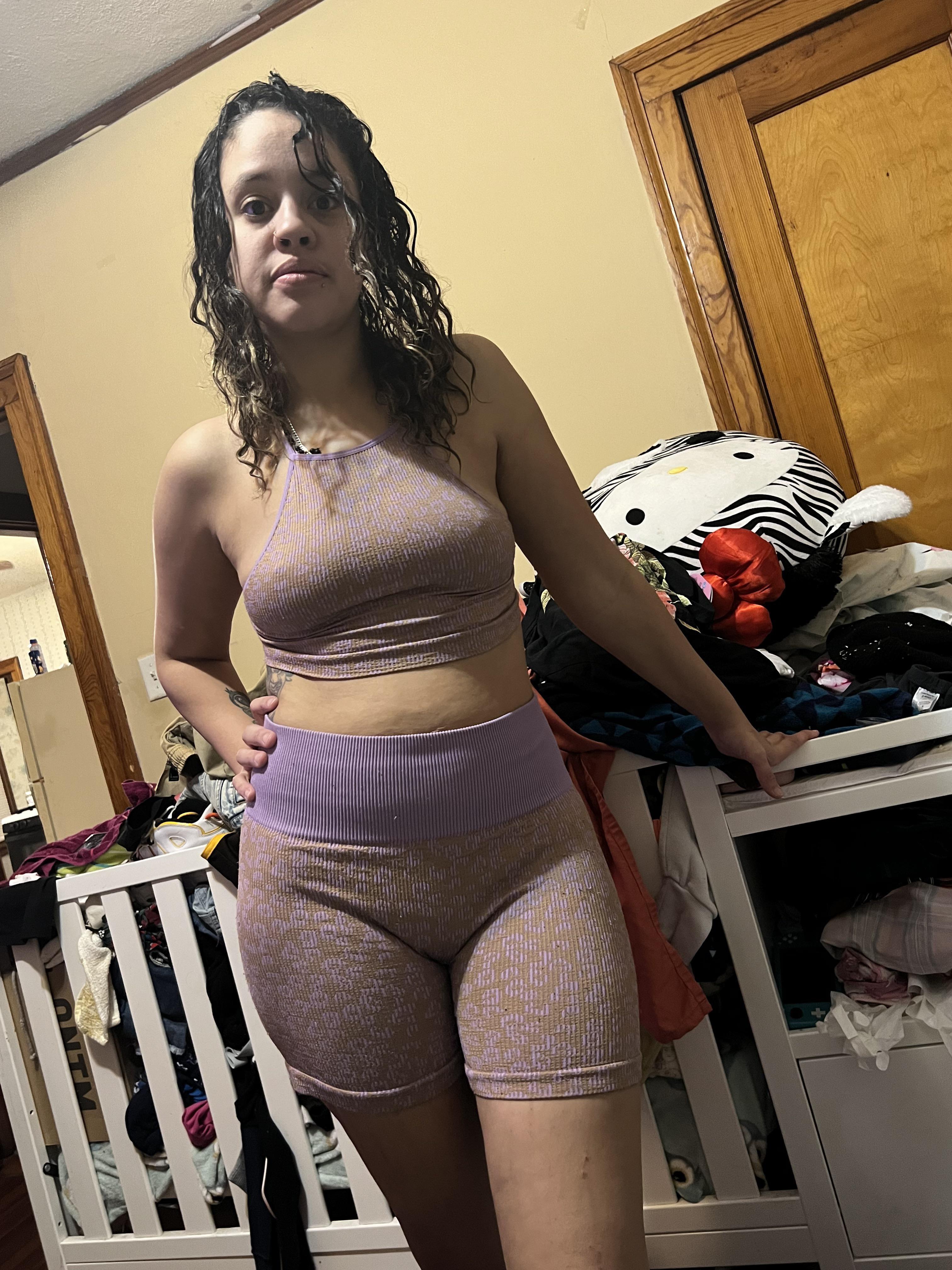 Size queen whore degrade me DM now | Scrolller