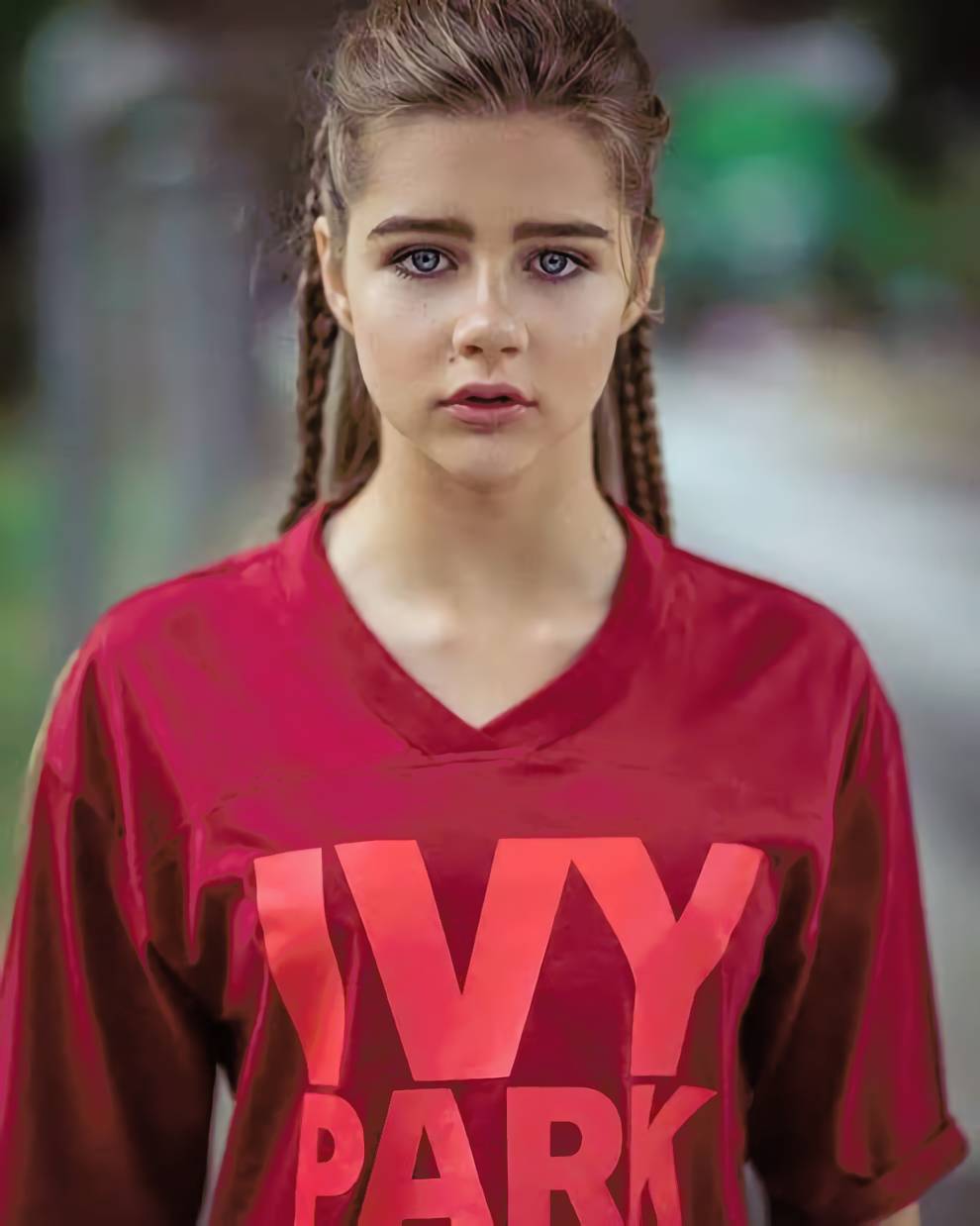 Skyla jay | Scrolller