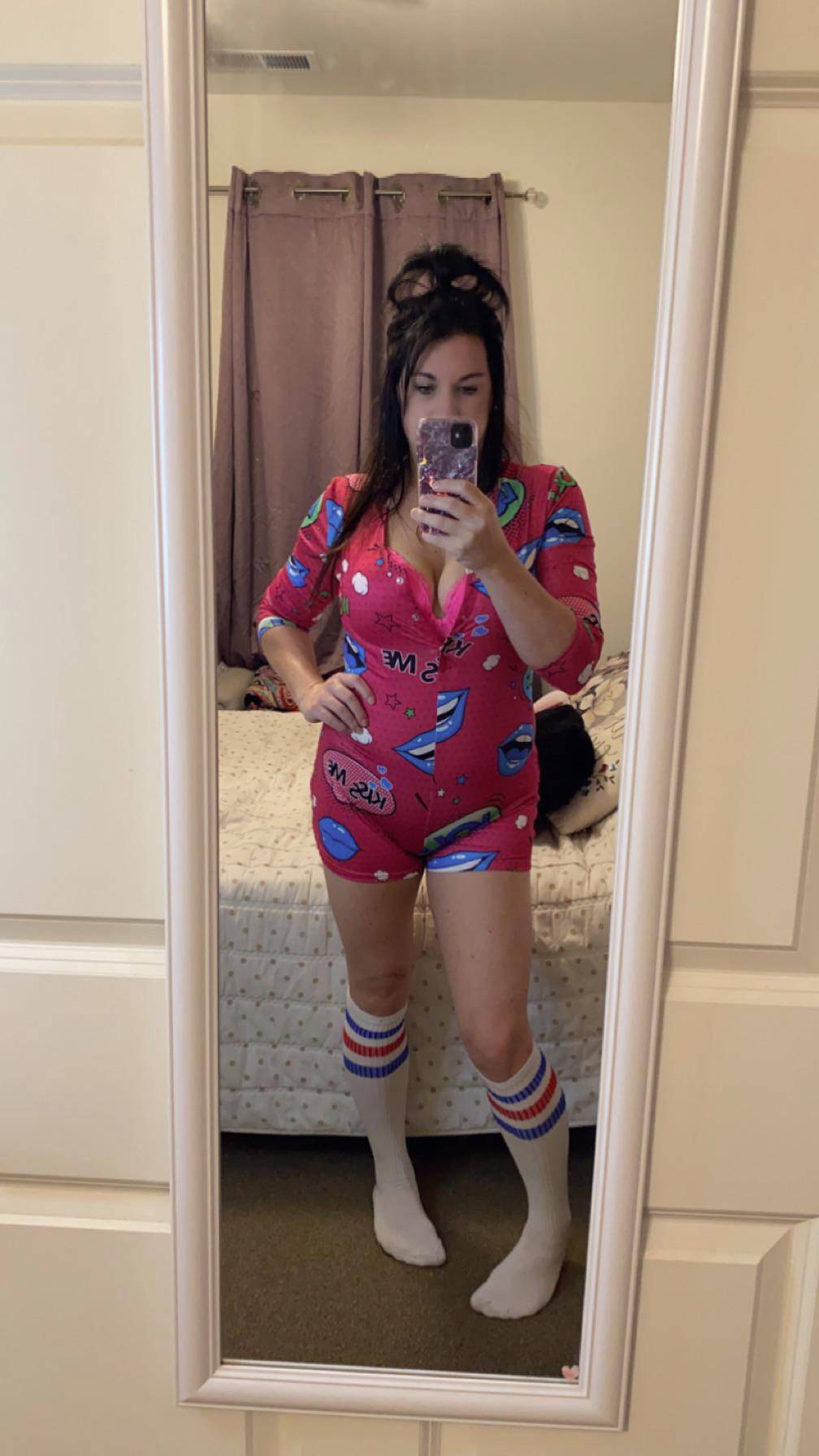 Slumber party anyone? | Scrolller